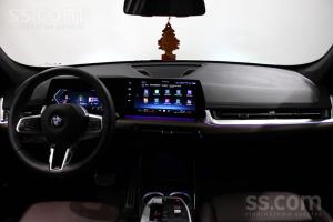 Balts BMW X1 2025 Rīga, ar dzinēja tilpumu 1.50 L un nobraukumu 10 tūkst. km par 38999 €, foto 26 vietnē AUTOMOTO.COM.LV