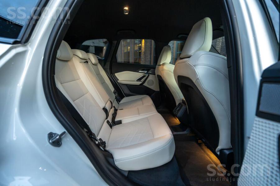 Balts BMW X1 2025 Rīga, ar dzinēja tilpumu 1.50 L un nobraukumu 15 tūkst. km par 42900 €, foto 19 vietnē AUTOMOTO.COM.LV