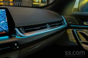 Balts BMW X1 2025 Rīga, ar dzinēja tilpumu 1.50 L un nobraukumu 15 tūkst. km par 42900 €, foto 35 vietnē AUTOMOTO.COM.LV