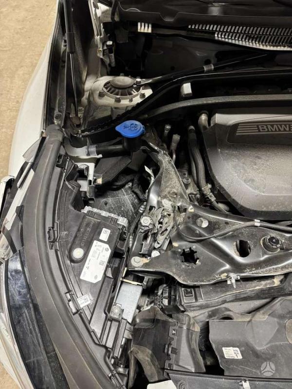 Balts BMW X1 2026 Gargždai, ar dzinēja tilpumu 2.00 L un nobraukumu 11 tūkst. km par 17000 €, foto 10 vietnē AUTOMOTO.COM.LV