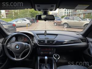 Balts BMW X1 2010 Rīga, ar dzinēja tilpumu 2.00 L un nobraukumu 219 tūkst. km par 6690 €, foto 14 vietnē AUTOMOTO.COM.LV