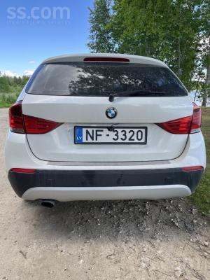 Balts BMW X1 2011 Rīga, ar dzinēja tilpumu 2.00 L un nobraukumu 256 tūkst. km par 4500 €, foto 5 vietnē AUTOMOTO.COM.LV