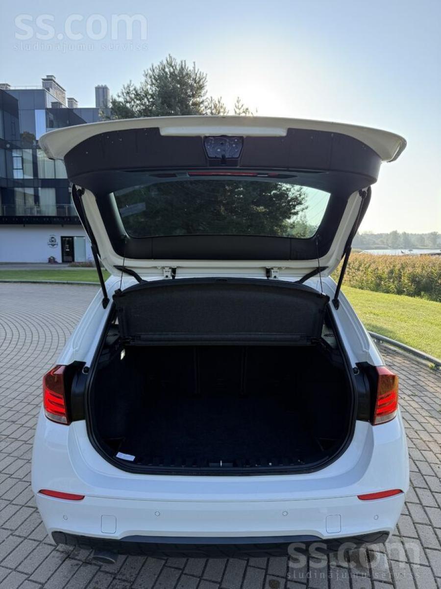 White BMW X1 2011 in Riga, with an engine capacity of 2.00 L and mileage of 239 thousand km for 8200 €, photo 7 on AUTOMOTO.COM.LV