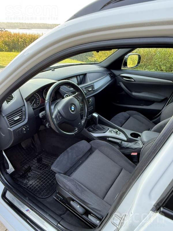 Balts BMW X1 2011 Rīga, ar dzinēja tilpumu 2.00 L un nobraukumu 239 tūkst. km par 9350 €, foto 7 vietnē AUTOMOTO.COM.LV