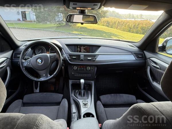 Balts BMW X1 2011 Rīga, ar dzinēja tilpumu 2.00 L un nobraukumu 239 tūkst. km par 9350 €, foto 8 vietnē AUTOMOTO.COM.LV