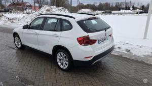 Balts BMW X1 2012 Tauragė, ar dzinēja tilpumu 2.00 L un nobraukumu 220 tūkst. km par 6850 €, foto 4 vietnē AUTOMOTO.COM.LV