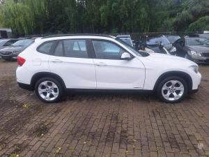 Balts BMW X1 2012 Marijampole, ar dzinēja tilpumu 2.00 L un nobraukumu 180 tūkst. km par 5200 €, foto 5 vietnē AUTOMOTO.COM.LV