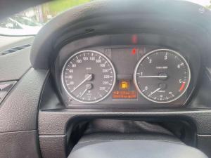 Balts BMW X1 2012 Marijampole, ar dzinēja tilpumu 2.00 L un nobraukumu 180 tūkst. km par 5200 €, foto 13 vietnē AUTOMOTO.COM.LV