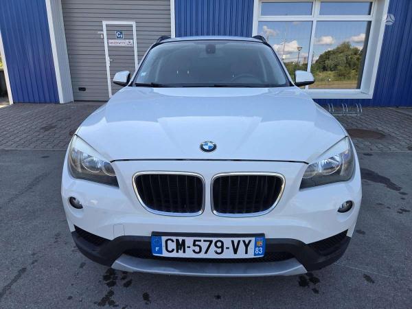Balts BMW X1 2012 Tauragė, ar dzinēja tilpumu 2.00 L un nobraukumu 221 tūkst. km par 6650 €, foto 3 vietnē AUTOMOTO.COM.LV
