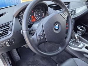 White BMW X1 2012 in Taurage, with an engine capacity of 2.00 L and mileage of 221 thousand km for 6650 €, photo 12 on AUTOMOTO.COM.LV