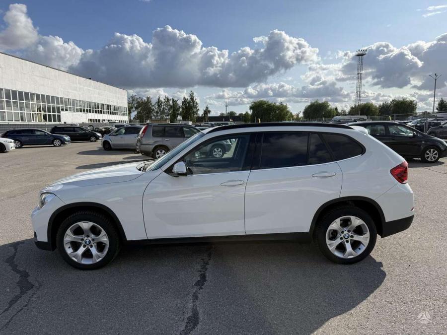 White BMW X1 2012 in Marijampole, with an engine capacity of 2.00 L and mileage of 151 thousand km for 5700 €, photo 3 on AUTOMOTO.COM.LV