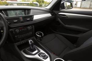 Balts BMW X1 2013 Jelgava, ar dzinēja tilpumu 2.00 L un nobraukumu 214 tūkst. km par 9790 €, foto 16 vietnē AUTOMOTO.COM.LV