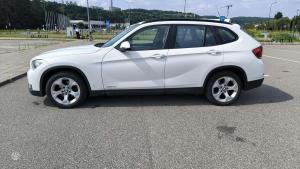 White BMW X1 2013 in Vilnius, with an engine capacity of 2.00 L and mileage of 207 thousand km for 7250 €, photo 5 on AUTOMOTO.COM.LV