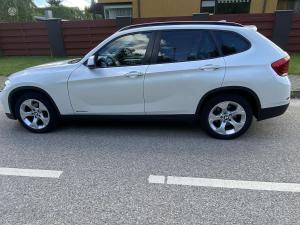Balts BMW X1 2013 Kauņa, ar dzinēja tilpumu 2.00 L un nobraukumu 235 tūkst. km par 8000 €, foto 4 vietnē AUTOMOTO.COM.LV