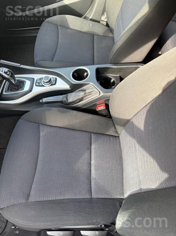 White BMW X1 2015 in Riga, with an engine capacity of 2.00 L and mileage of 0 thousand km for 8000 €, photo 4 on AUTOMOTO.COM.LV