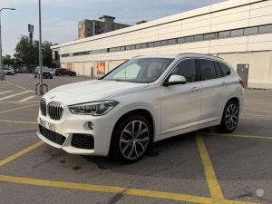 Balts BMW X1 2019 Kauņa, ar dzinēja tilpumu 2.00 L un nobraukumu 75 tūkst. km par 19900 €, foto  vietnē AUTOMOTO.COM.LV