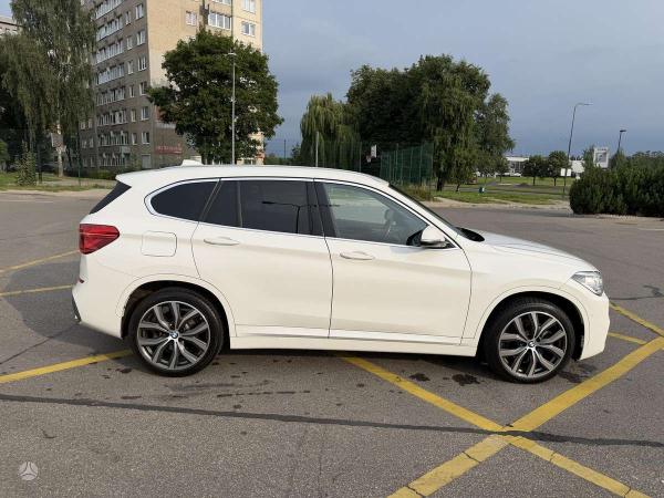 White BMW X1 2019 in Kaunas, with an engine capacity of 2.00 L and mileage of 75 thousand km for 19900 €, photo 4 on AUTOMOTO.COM.LV