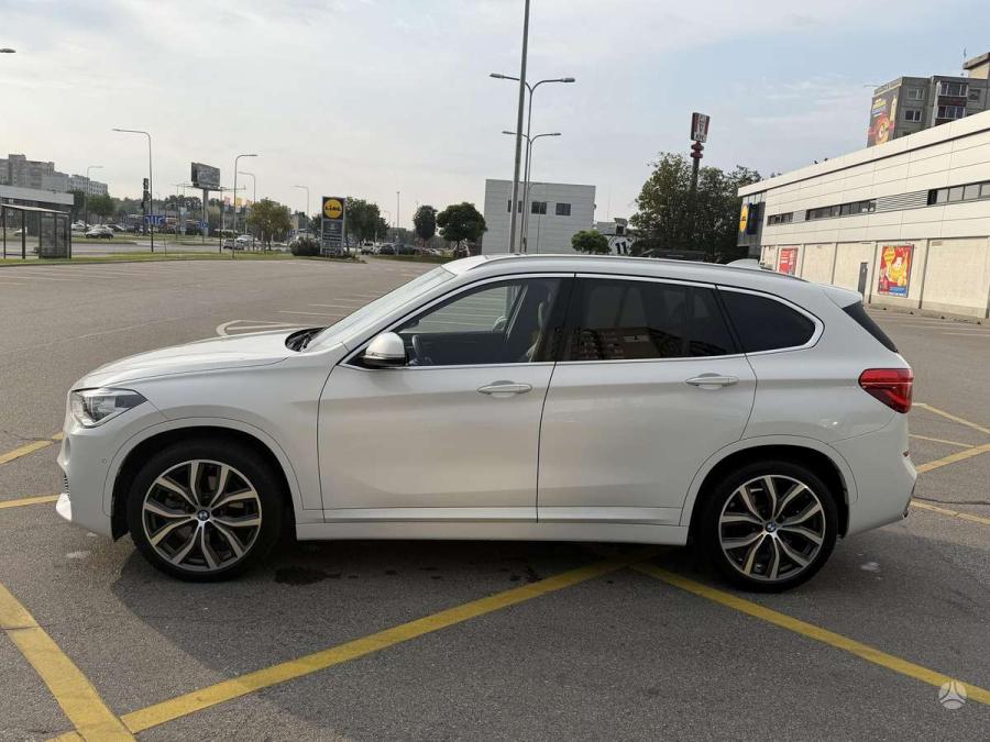 Balts BMW X1 2019 Kauņa, ar dzinēja tilpumu 2.00 L un nobraukumu 75 tūkst. km par 19900 €, foto 7 vietnē AUTOMOTO.COM.LV