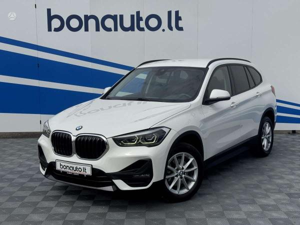 White BMW X1 2021 in Kaunas, with an engine capacity of 2.00 L and mileage of 216 thousand km for 16499 €, photo 1 on AUTOMOTO.COM.LV