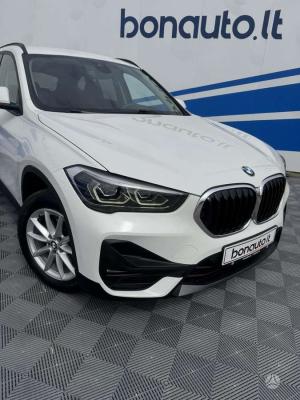White BMW X1 2021 in Kaunas, with an engine capacity of 2.00 L and mileage of 216 thousand km for 16499 €, photo 7 on AUTOMOTO.COM.LV