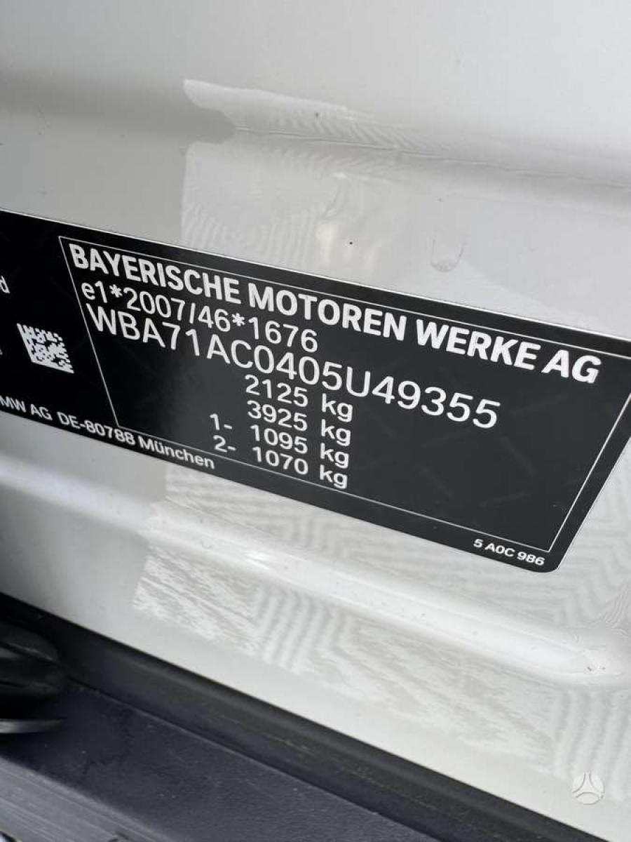 White BMW X1 2021 in Kaunas, with an engine capacity of 2.00 L and mileage of 216 thousand km for 16499 €, photo 12 on AUTOMOTO.COM.LV