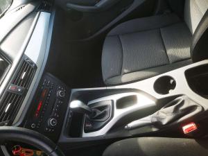 Balts BMW X1 2012 Viļņa, ar dzinēja tilpumu 2.00 L un nobraukumu 88 tūkst. km par 6990 €, foto 26 vietnē AUTOMOTO.COM.LV