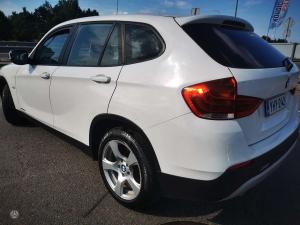 White BMW X1 2012 in Vilnius, with an engine capacity of 2.00 L and mileage of 88 thousand km for 6400 €, photo 14 on AUTOMOTO.COM.LV