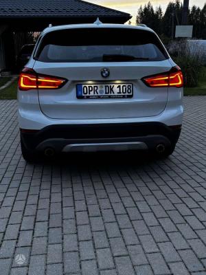 White BMW X1 2018 in Vilnius, with an engine capacity of 2.00 L and mileage of 260 thousand km for 13950 €, photo 7 on AUTOMOTO.COM.LV