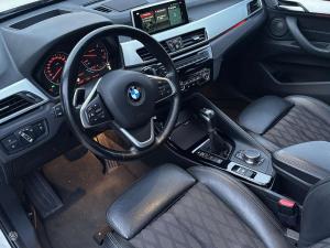 White BMW X1 2018 in Vilnius, with an engine capacity of 2.00 L and mileage of 260 thousand km for 13950 €, photo 21 on AUTOMOTO.COM.LV