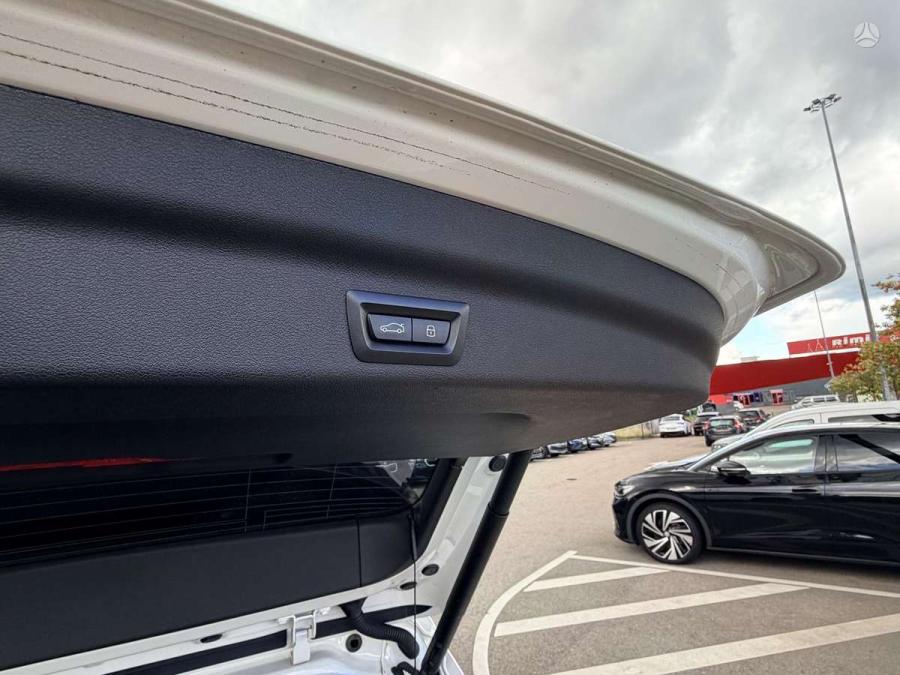Balts BMW X1 2023 Viļņa, ar dzinēja tilpumu 1.50 L un nobraukumu 177 tūkst. km par 32400 €, foto 10 vietnē AUTOMOTO.COM.LV