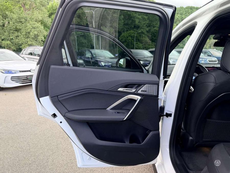 Balts BMW X1 2023 Viļņa, ar dzinēja tilpumu 1.50 L un nobraukumu 177 tūkst. km par 32400 €, foto 14 vietnē AUTOMOTO.COM.LV