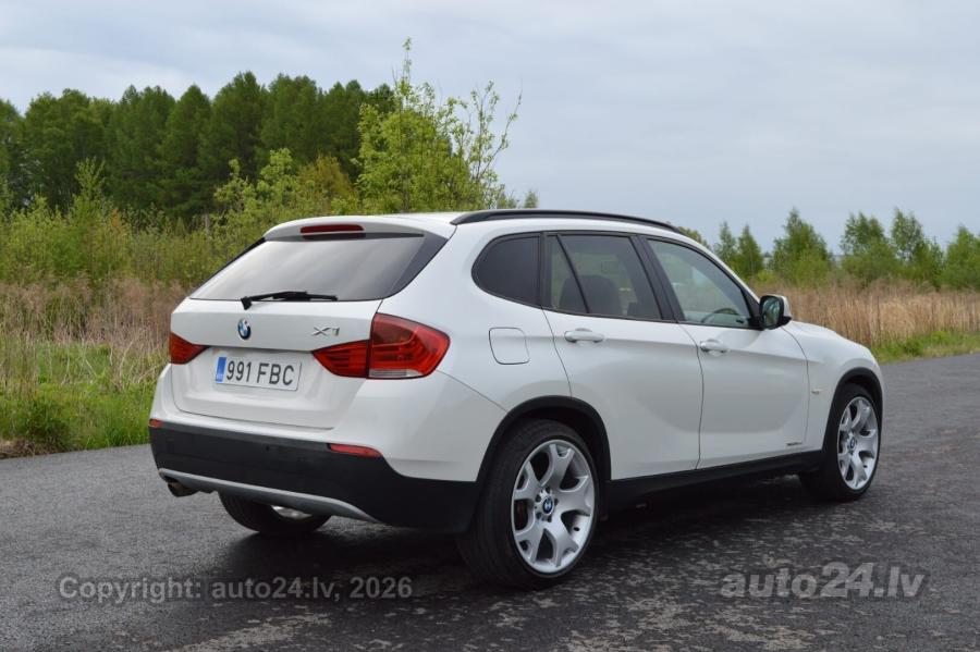 Balts BMW X1 2011 Tallina, ar dzinēja tilpumu 2.00 L un nobraukumu 201 tūkst. km par 7800 €, foto 5 vietnē AUTOMOTO.COM.LV