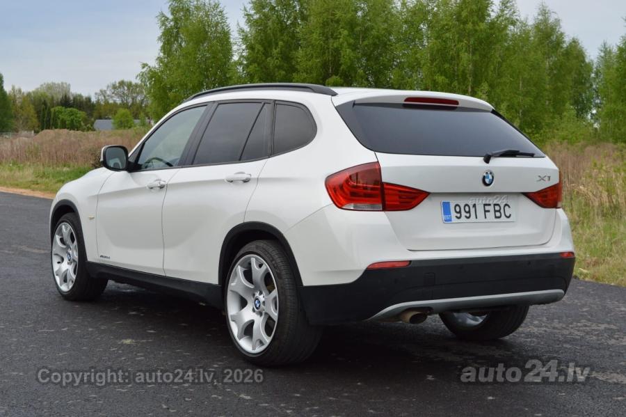 Balts BMW X1 2011 Tallina, ar dzinēja tilpumu 2.00 L un nobraukumu 201 tūkst. km par 7800 €, foto 7 vietnē AUTOMOTO.COM.LV