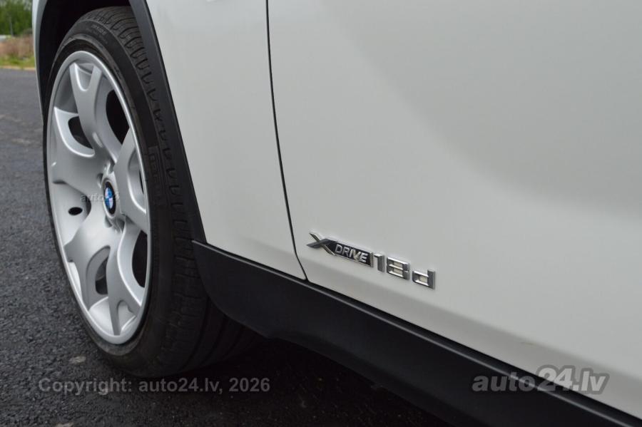 Balts BMW X1 2011 Tallina, ar dzinēja tilpumu 2.00 L un nobraukumu 201 tūkst. km par 7800 €, foto 10 vietnē AUTOMOTO.COM.LV