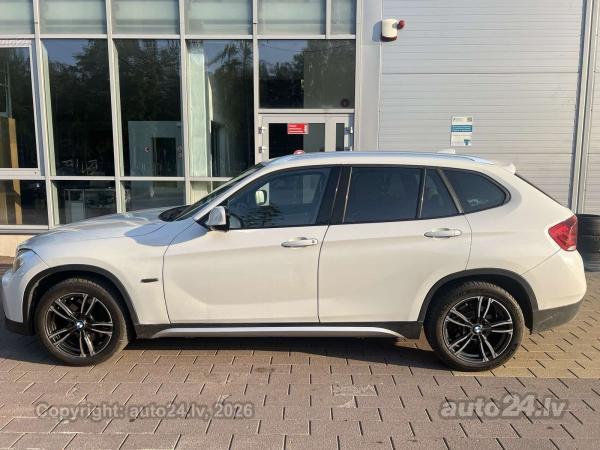 Balts BMW X1 2011 Tallina, ar dzinēja tilpumu 2.00 L un nobraukumu 155 tūkst. km par 9999 €, foto 6 vietnē AUTOMOTO.COM.LV