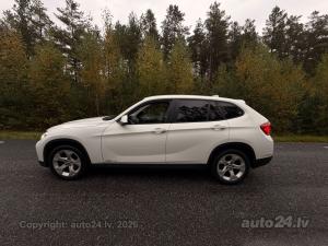 White BMW X1 2014 in Tallinn, with an engine capacity of 2.00 L and mileage of 242 thousand km for 8700 €, photo 9 on AUTOMOTO.COM.LV