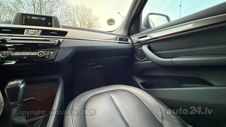 Balts BMW X1 2016 Jehvi, ar dzinēja tilpumu 2.00 L un nobraukumu 195 tūkst. km par 15500 €, foto 18 vietnē AUTOMOTO.COM.LV