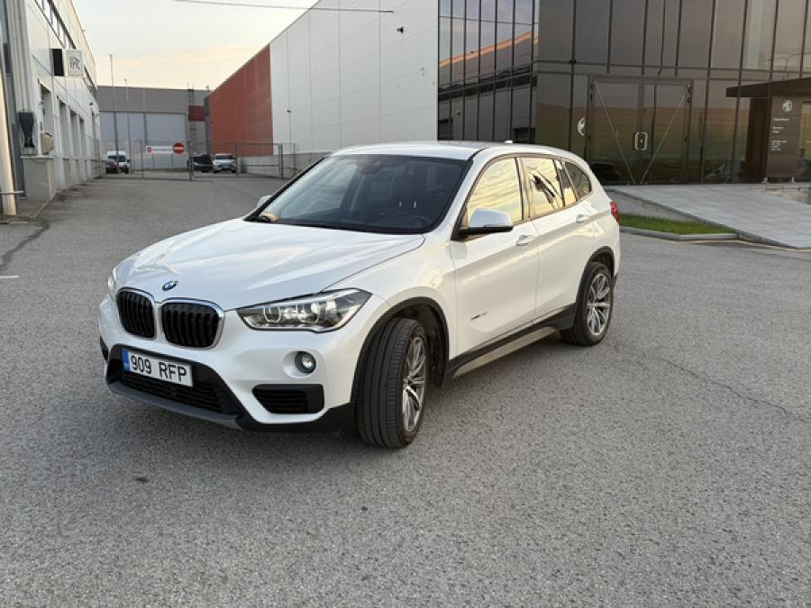White BMW X1 2016 in Tallinn, with an engine capacity of 2.00 L and mileage of 149 thousand km for 15900 €, photo 3 on AUTOMOTO.COM.LV