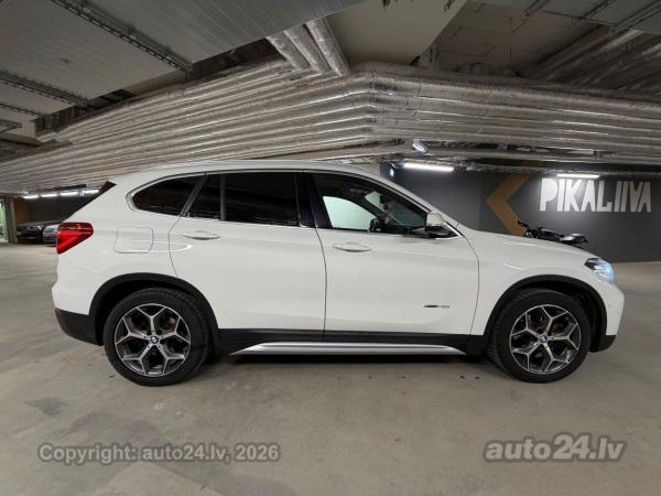 White BMW X1 2017 in Tallinn, with an engine capacity of 2.00 L and mileage of 183 thousand km for 17900 €, photo 4 on AUTOMOTO.COM.LV