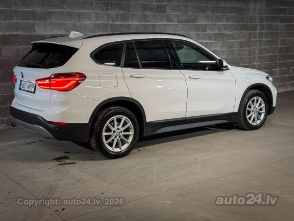 White BMW X1 2018 in Tallinn, with an engine capacity of 1.50 L and mileage of 166 thousand km for 14499 €, photo 2 on AUTOMOTO.COM.LV