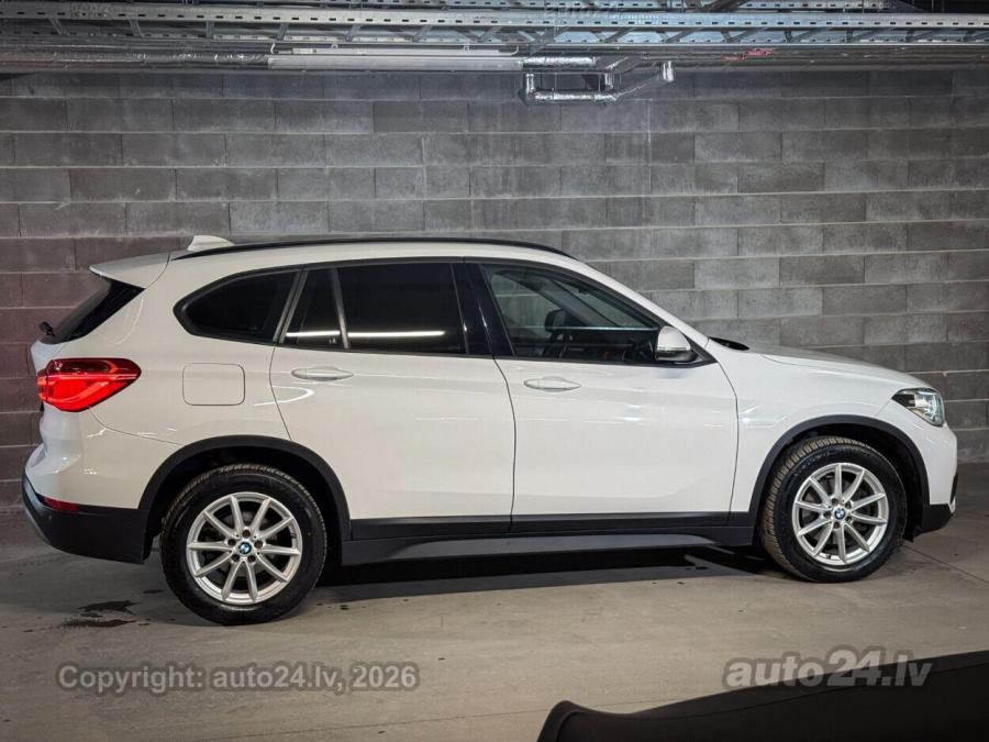 Balts BMW X1 2018 Tallina, ar dzinēja tilpumu 1.50 L un nobraukumu 166 tūkst. km par 14499 €, foto 11 vietnē AUTOMOTO.COM.LV