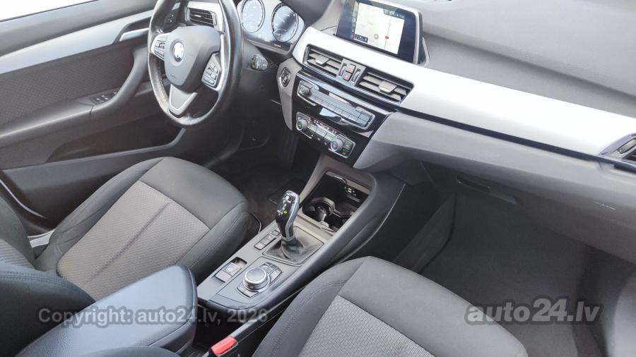 White BMW X1 2018 in Tartu, with an engine capacity of 2.00 L and mileage of 158 thousand km for 16990 €, photo 10 on AUTOMOTO.COM.LV