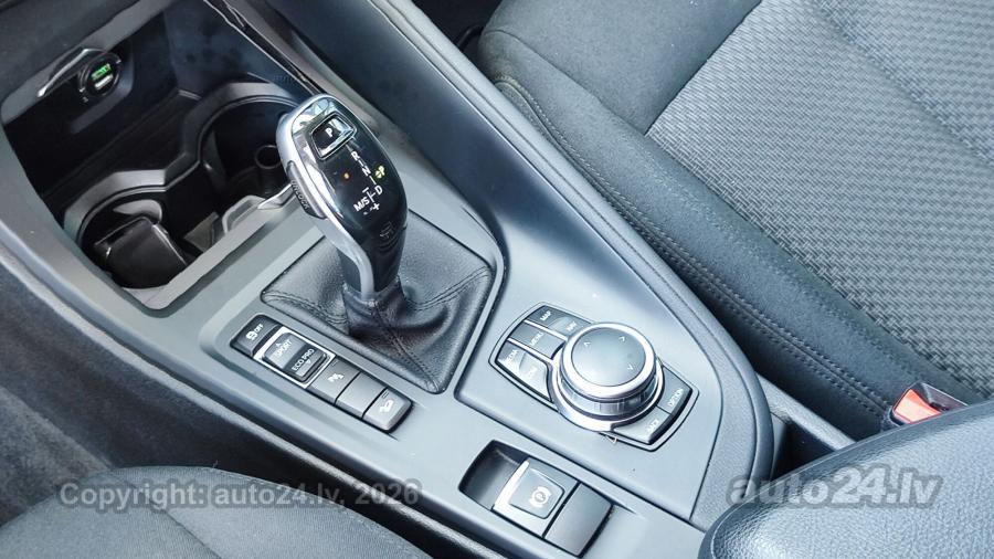 White BMW X1 2018 in Tartu, with an engine capacity of 2.00 L and mileage of 158 thousand km for 16990 €, photo 13 on AUTOMOTO.COM.LV