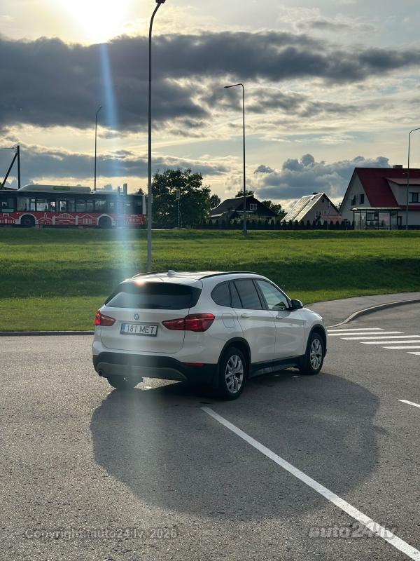 White BMW X1 2018 in Tallinn, with an engine capacity of 2.00 L and mileage of 270 thousand km for 12500 €, photo 5 on AUTOMOTO.COM.LV