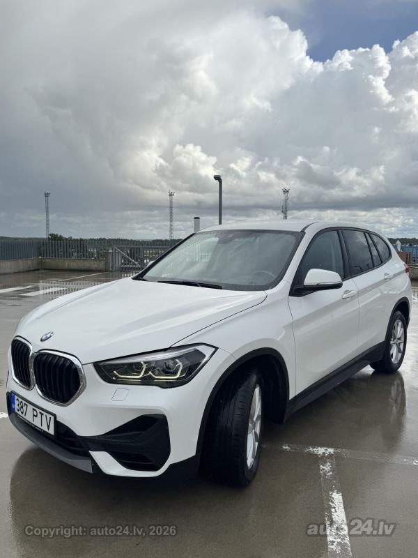 White BMW X1 2020 in Tallinn, with an engine capacity of 1.50 L and mileage of 75 thousand km for 23500 €, photo 1 on AUTOMOTO.COM.LV