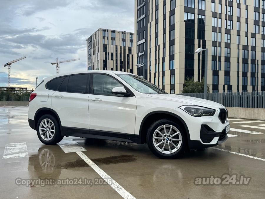 Белый БМВ Х1 2020 в Таллин, объемом двигателя 1.50 л и пробегом 75 тыс. км за 23500 €, фото 6 на AUTOMOTO.COM.LV