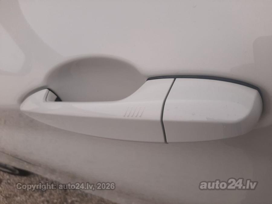 Balts BMW X1 2021 Tartu, ar dzinēja tilpumu 2.00 L un nobraukumu 181 tūkst. km par 23990 €, foto 31 vietnē AUTOMOTO.COM.LV