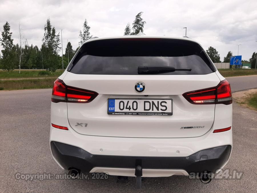 White BMW X1 2021 in Tartu, with an engine capacity of 2.00 L and mileage of 182 thousand km for 23290 €, photo 5 on AUTOMOTO.COM.LV