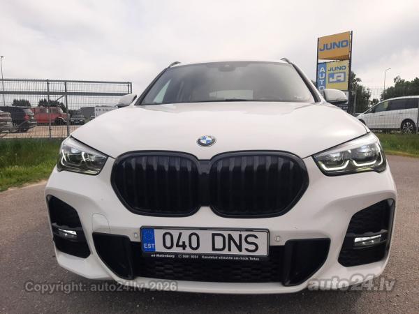 White BMW X1 2021 in Tartu, with an engine capacity of 2.00 L and mileage of 1812 thousand km for 22990 €, photo 1 on AUTOMOTO.COM.LV
