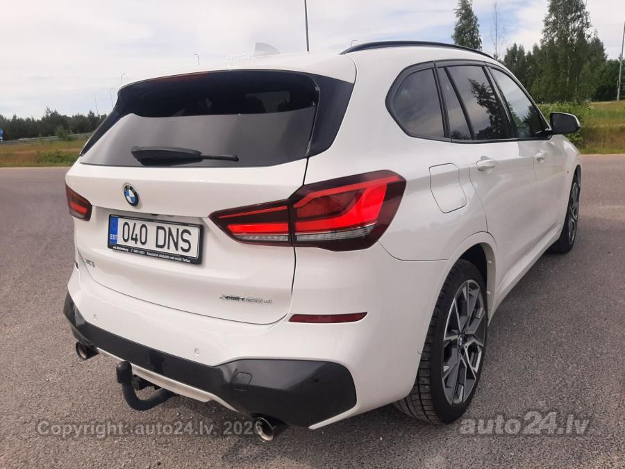 Balts BMW X1 2021 Tartu, ar dzinēja tilpumu 2.00 L un nobraukumu 1812 tūkst. km par 22990 €, foto 5 vietnē AUTOMOTO.COM.LV
